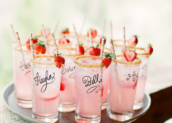 Eye-Catching and Gorgeous: Cocktail Ideas to Inspire Your Own | marry