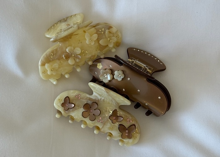 1万円以下で買える！ニコールリッチーやヘイリービーバーも愛用のemi jayのヘアクリップが欲しい | marry[マリー]